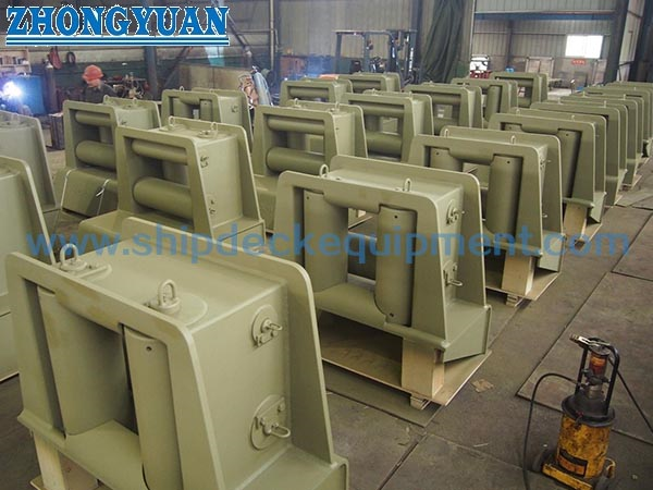 ISO 13733 Type 4R 4 Rollers Universal Fairleads With Upper Roller Ship Towing Equipment