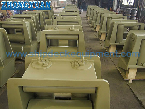 ISO 13733 Type 4R 4 Rollers Universal Fairleads With Upper Roller Ship Towing Equipment